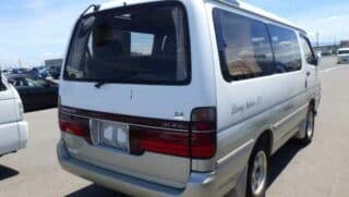 Toyota Hiace Super Custom RZH101 - JCD - JDM Export Import Pros